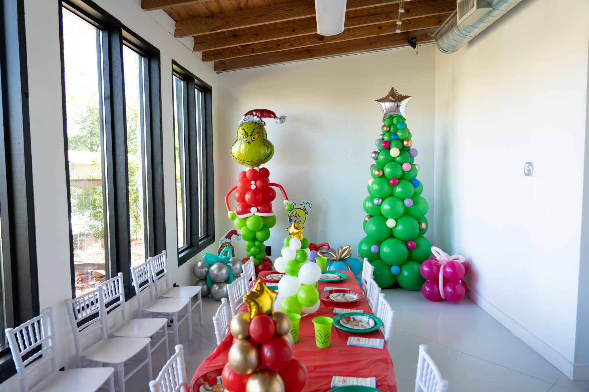 Tot Box Play Cafe Brings Family-Friendly Fun to Downtown Round Rock ...
